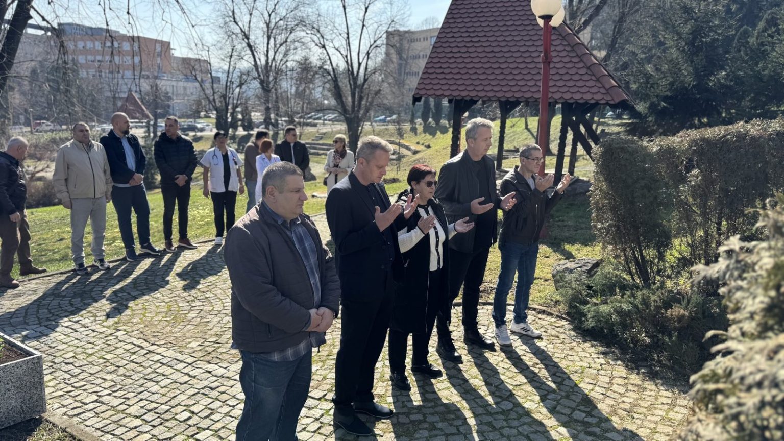 Dan nezavisnosti Bosne i Hercegovine obilježen u JZU UKC Tuzla - Bolja ...